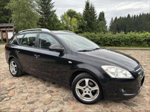 Melns Kia Ceed 2009 Telšiai, ar dzinēja tilpumu 1.40 L un nobraukumu 204 tūkst. km par 2121 €, foto  vietnē AUTOMOTO.COM.LV