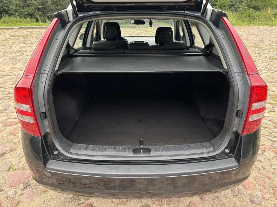 Melns Kia Ceed 2009 Telšiai, ar dzinēja tilpumu 1.40 L un nobraukumu 204 tūkst. km par 2121 €, foto 14 vietnē AUTOMOTO.COM.LV