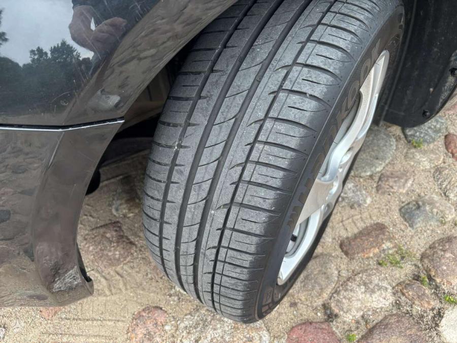 Melns Kia Ceed 2009 Telšiai, ar dzinēja tilpumu 1.40 L un nobraukumu 204 tūkst. km par 2121 €, foto 16 vietnē AUTOMOTO.COM.LV