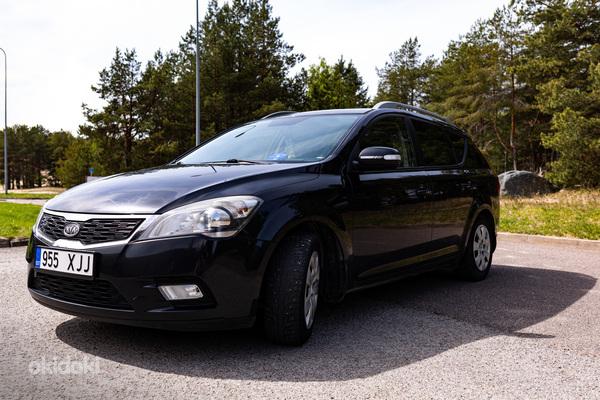 Black Kia Ceed 2012 in Tallinn, with an engine capacity of 1.60 L and mileage of 331 thousand km for 3000 €, photo 2 on AUTOMOTO.COM.LV