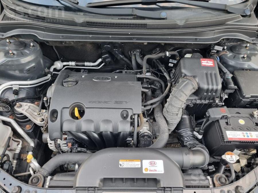 Black Kia Ceed 2012 in Ogre, with an engine capacity of 1.60 L and mileage of 133 thousand km for 3950 €, photo 27 on AUTOMOTO.COM.LV