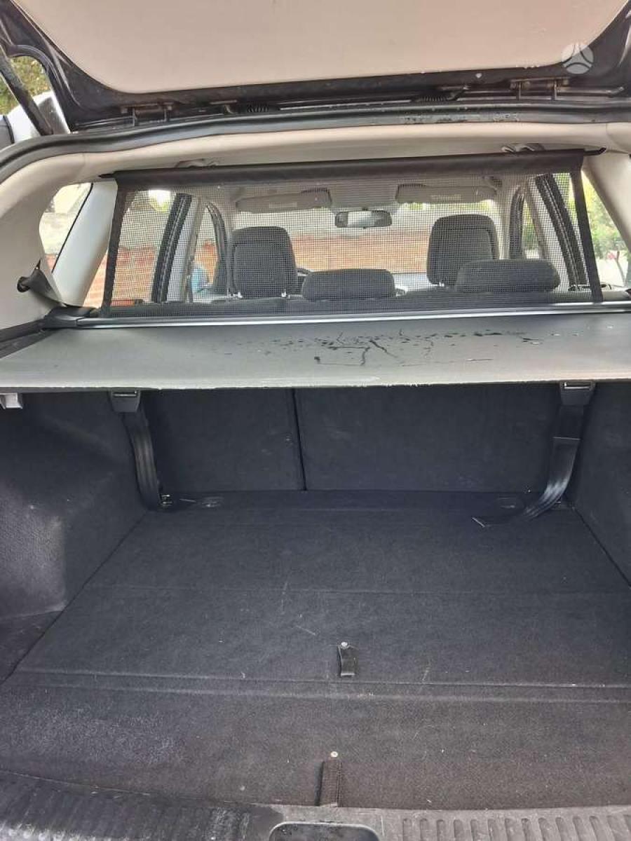 Black Kia Ceed 2012 in Raseiniai, with an engine capacity of 1.58 L and mileage of 136 thousand km for 2800 €, photo 32 on AUTOMOTO.COM.LV