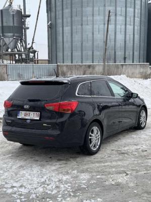 Melns Kia Ceed 2013 Ukmergė, ar dzinēja tilpumu 1.40 L un nobraukumu 242 tūkst. km par 3950 €, foto 3 vietnē AUTOMOTO.COM.LV