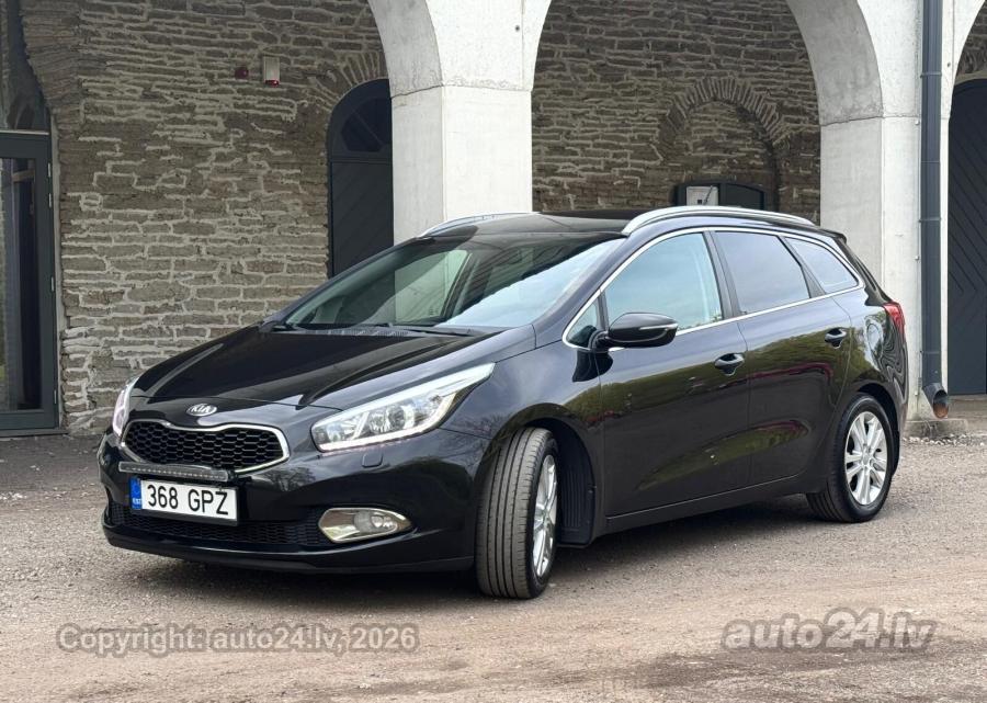 Black Kia Ceed 2013 in Tallinn, with an engine capacity of 1.60 L and mileage of 384 thousand km for 4567 €, photo 1 on AUTOMOTO.COM.LV