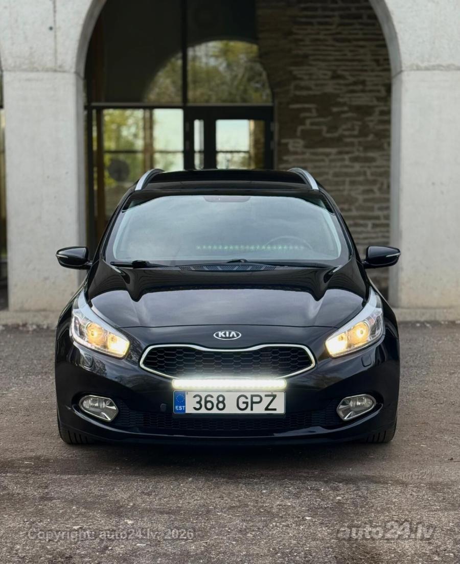 Black Kia Ceed 2013 in Tallinn, with an engine capacity of 1.60 L and mileage of 384 thousand km for 4567 €, photo 11 on AUTOMOTO.COM.LV