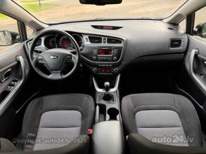 Black Kia Ceed 2013 in Tallinn, with an engine capacity of 1.60 L and mileage of 384 thousand km for 4567 €, photo 14 on AUTOMOTO.COM.LV