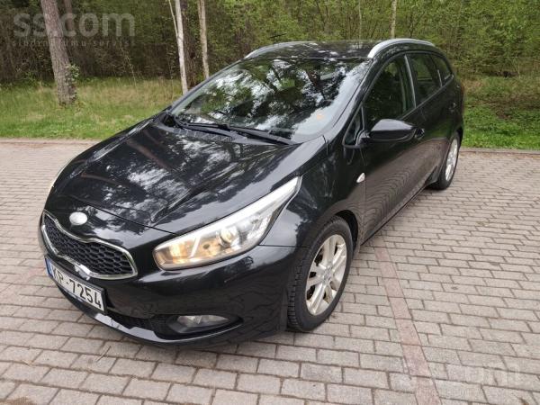 Melns Kia Ceed 2013 Rīga, ar dzinēja tilpumu 1.60 L un nobraukumu 264 tūkst. km par 3000 €, foto 1 vietnē AUTOMOTO.COM.LV