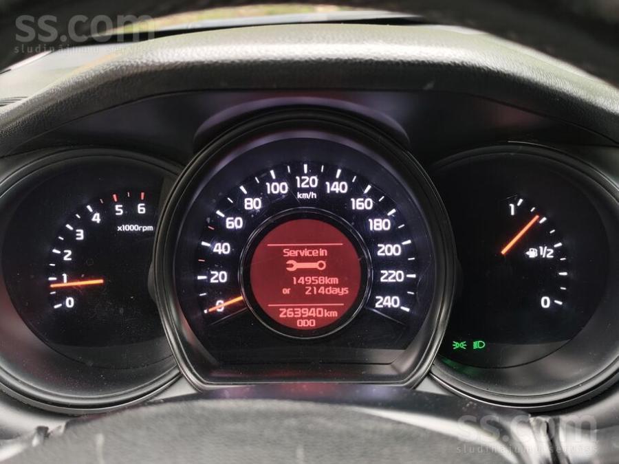 Melns Kia Ceed 2013 Rīga, ar dzinēja tilpumu 1.60 L un nobraukumu 264 tūkst. km par 3000 €, foto 13 vietnē AUTOMOTO.COM.LV