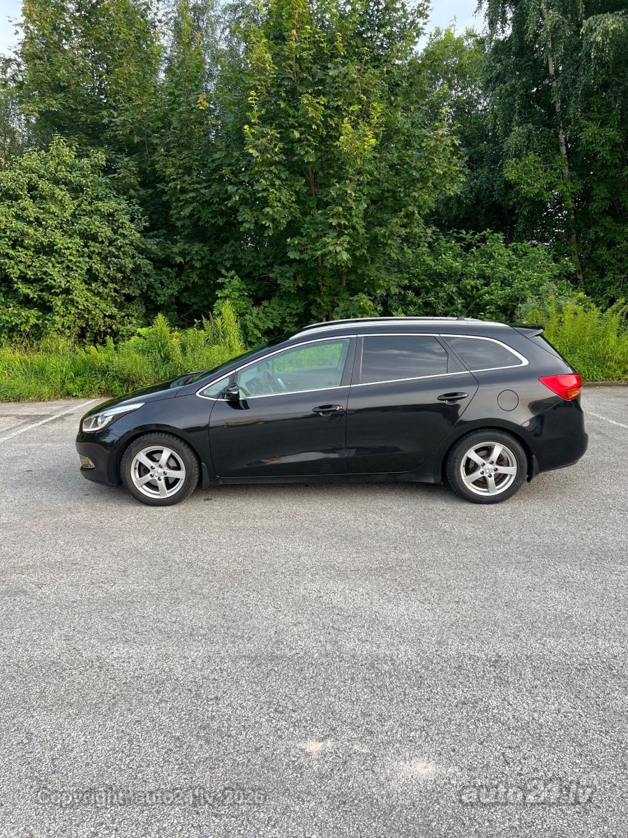 Black Kia Ceed 2013 in Tallinn, with an engine capacity of 1.60 L and mileage of 235 thousand km for 4650 €, photo 3 on AUTOMOTO.COM.LV