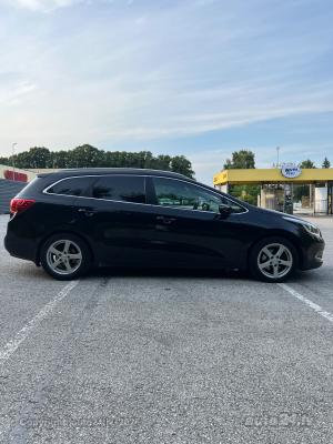 Black Kia Ceed 2013 in Tallinn, with an engine capacity of 1.60 L and mileage of 235 thousand km for 4650 €, photo 7 on AUTOMOTO.COM.LV