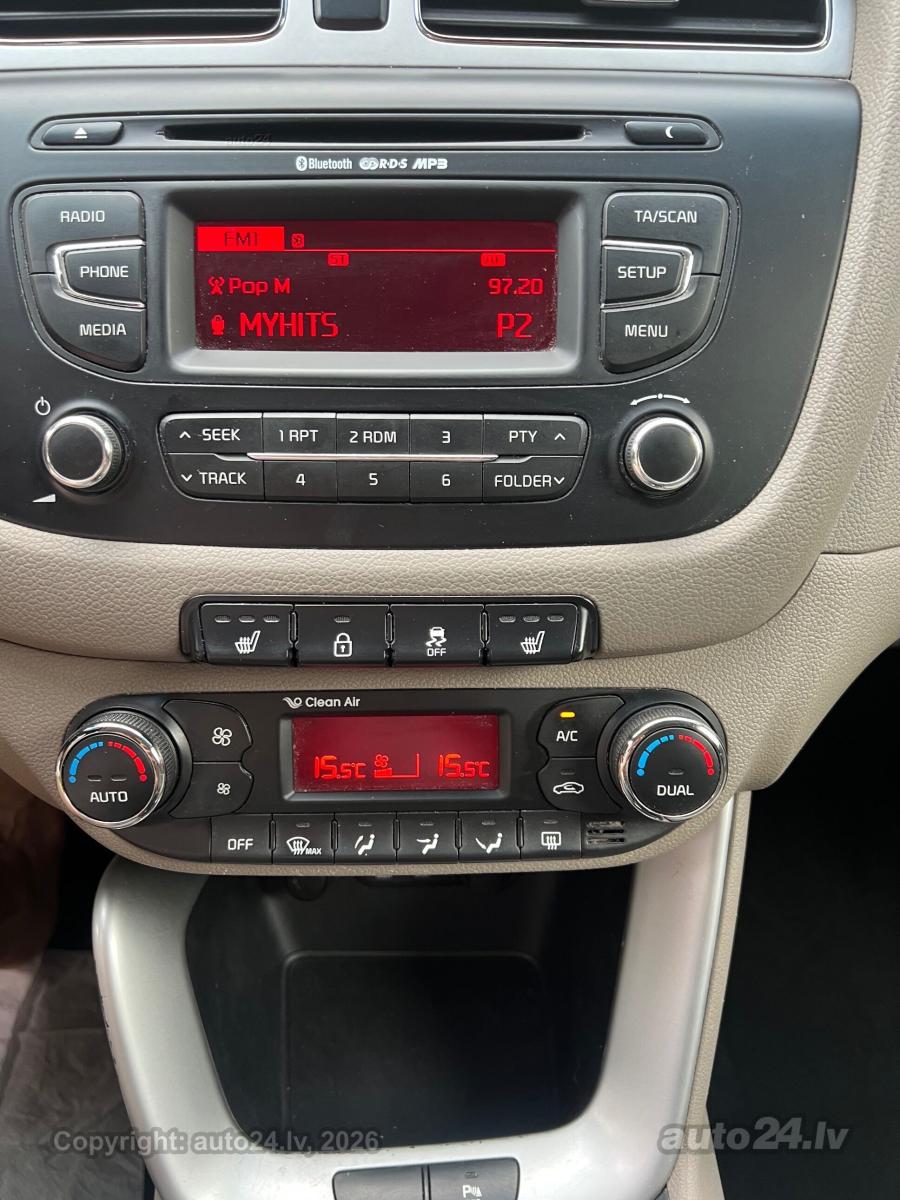 Black Kia Ceed 2013 in Tallinn, with an engine capacity of 1.60 L and mileage of 235 thousand km for 4650 €, photo 10 on AUTOMOTO.COM.LV