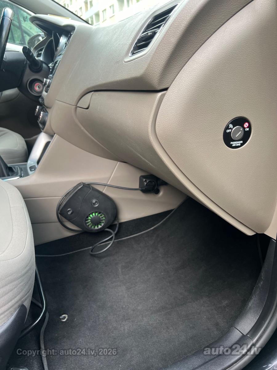Black Kia Ceed 2013 in Tallinn, with an engine capacity of 1.60 L and mileage of 235 thousand km for 4650 €, photo 13 on AUTOMOTO.COM.LV