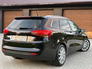 Melns Kia Ceed 2013 Raseiniai, ar dzinēja tilpumu 1.60 L un nobraukumu 284 tūkst. km par 4650 €, foto 5 vietnē AUTOMOTO.COM.LV