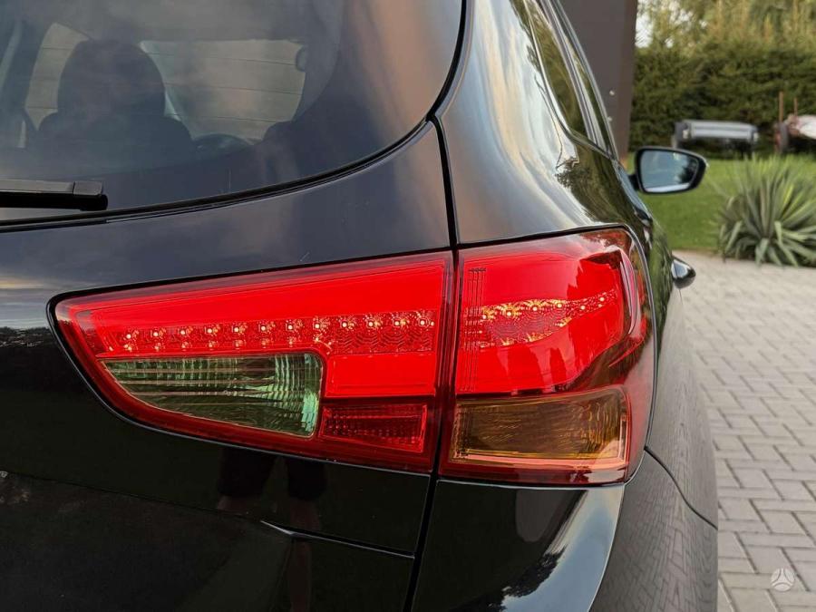 Melns Kia Ceed 2013 Raseiniai, ar dzinēja tilpumu 1.60 L un nobraukumu 284 tūkst. km par 4650 €, foto 12 vietnē AUTOMOTO.COM.LV