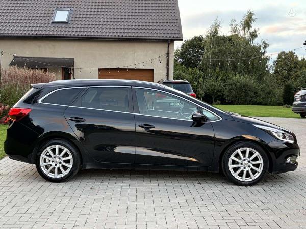 Black Kia Ceed 2013 in Raseiniai, with an engine capacity of 1.60 L and mileage of 284 thousand km for 4650 €, photo 9 on AUTOMOTO.COM.LV