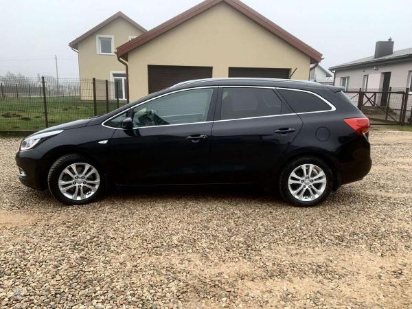 Melns Kia Ceed 2014 Viļņa, ar dzinēja tilpumu 1.60 L un nobraukumu 174 tūkst. km par 5900 €, foto 2 vietnē AUTOMOTO.COM.LV
