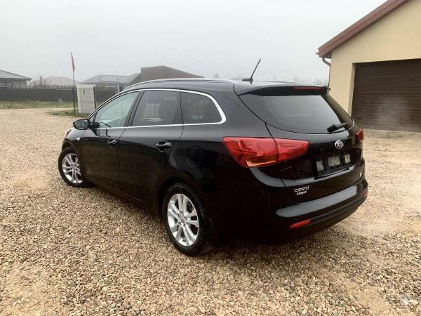 Melns Kia Ceed 2014 Viļņa, ar dzinēja tilpumu 1.60 L un nobraukumu 174 tūkst. km par 5900 €, foto 3 vietnē AUTOMOTO.COM.LV