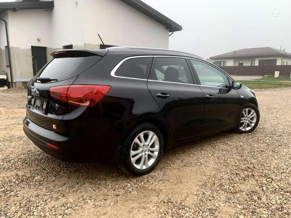 Melns Kia Ceed 2014 Viļņa, ar dzinēja tilpumu 1.60 L un nobraukumu 174 tūkst. km par 5900 €, foto 7 vietnē AUTOMOTO.COM.LV