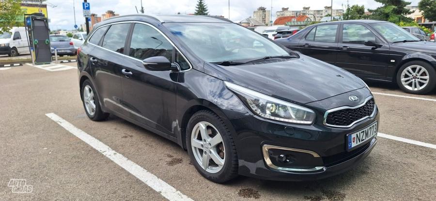 Black Kia Ceed 2016 in Kaunas, with an engine capacity of 1.60 L and mileage of 291 thousand km for 5500 €, photo 1 on AUTOMOTO.COM.LV