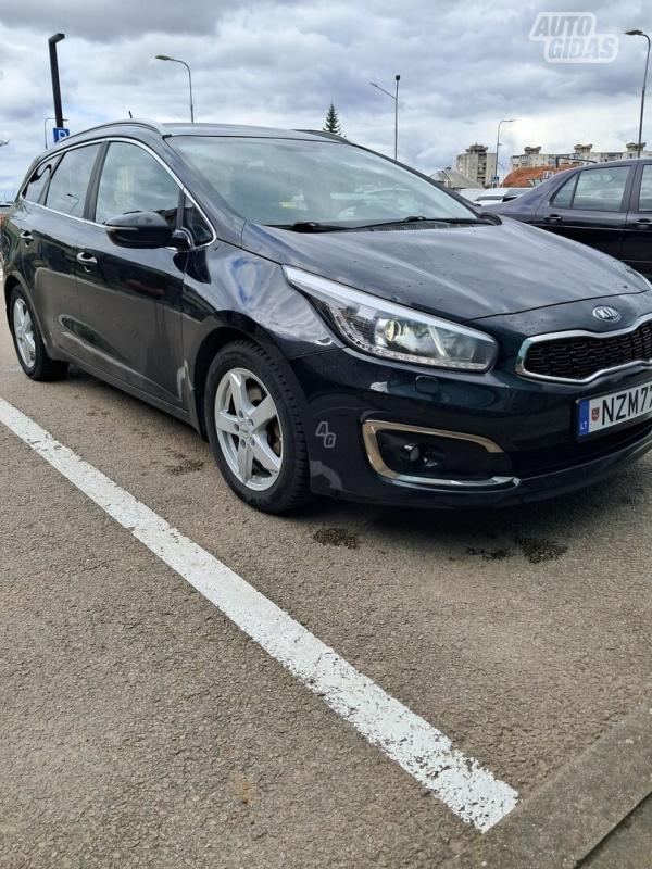 Black Kia Ceed 2016 in Kaunas, with an engine capacity of 1.60 L and mileage of 291 thousand km for 5500 €, photo 2 on AUTOMOTO.COM.LV