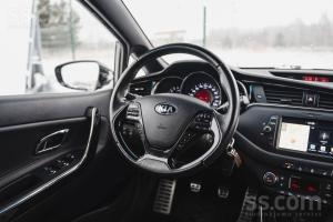 Melns Kia Ceed 2017 Rīga, ar dzinēja tilpumu 1.60 L un nobraukumu 178 tūkst. km par 7890 €, foto 12 vietnē AUTOMOTO.COM.LV