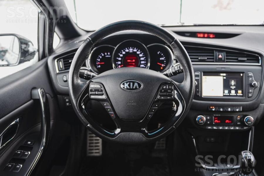 Melns Kia Ceed 2017 Rīga, ar dzinēja tilpumu 1.60 L un nobraukumu 178 tūkst. km par 7890 €, foto 15 vietnē AUTOMOTO.COM.LV