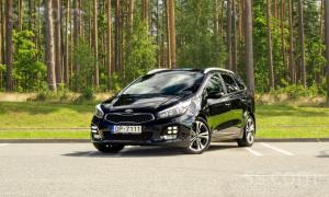 Melns Kia Ceed 2017 Rīga, ar dzinēja tilpumu 1.60 L un nobraukumu 209 tūkst. km par 6390 €, foto  vietnē AUTOMOTO.COM.LV