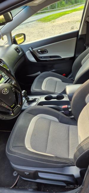 Melns Kia Ceed 2017 Narva, ar dzinēja tilpumu 1.60 L un nobraukumu 154 tūkst. km par 8900 €, foto 6 vietnē AUTOMOTO.COM.LV