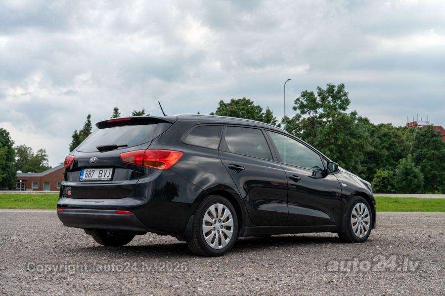 Melns Kia Ceed 2017 Tallina, ar dzinēja tilpumu 1.40 L un nobraukumu 136 tūkst. km par 9400 €, foto 8 vietnē AUTOMOTO.COM.LV