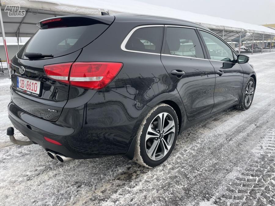 Melns Kia Ceed 2018 Kauņa, ar dzinēja tilpumu 1.00 L un nobraukumu 227 tūkst. km par 6850 €, foto 5 vietnē AUTOMOTO.COM.LV