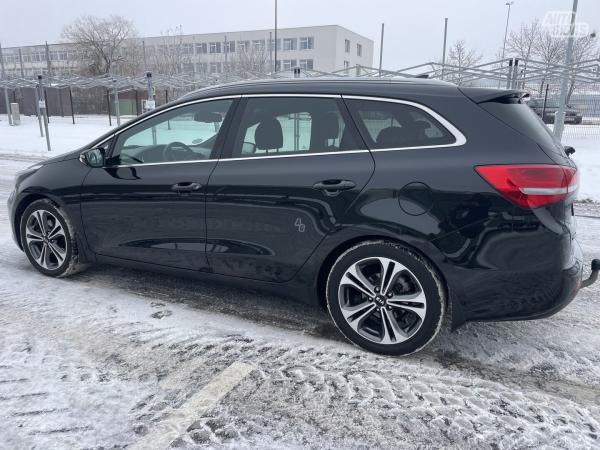 Black Kia Ceed 2018 in Kaunas, with an engine capacity of 1.00 L and mileage of 227 thousand km for 6850 €, photo 9 on AUTOMOTO.COM.LV