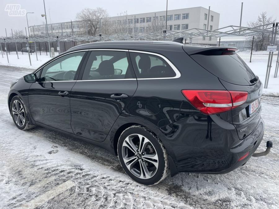 Melns Kia Ceed 2018 Kauņa, ar dzinēja tilpumu 1.00 L un nobraukumu 227 tūkst. km par 6850 €, foto 14 vietnē AUTOMOTO.COM.LV