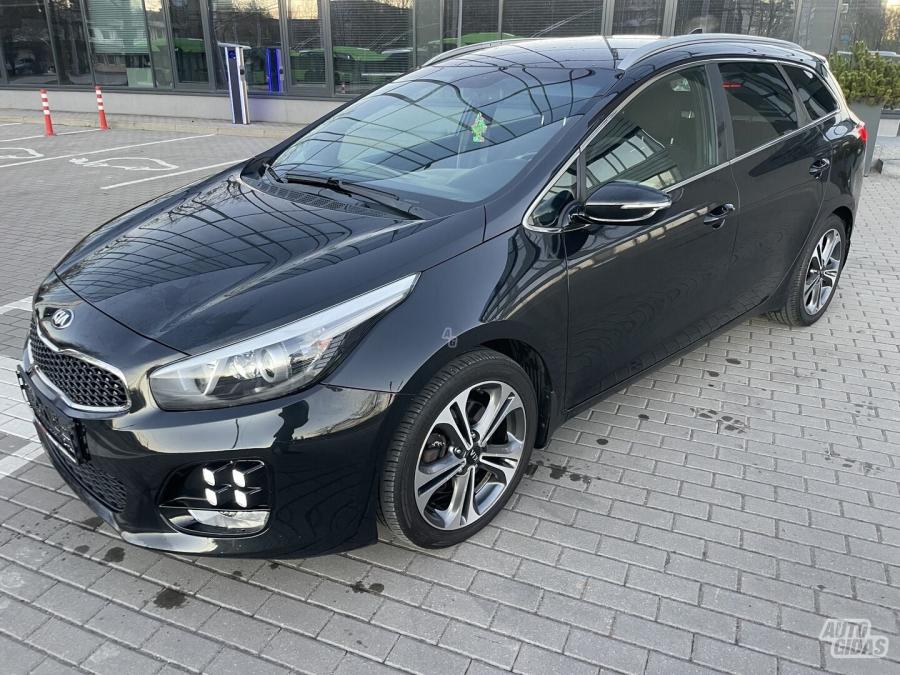 Black Kia Ceed 2018 in Kaunas, with an engine capacity of 1.00 L and mileage of 223 thousand km for 6400 €, photo 1 on AUTOMOTO.COM.LV