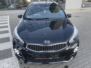 Black Kia Ceed 2018 in Kaunas, with an engine capacity of 1.00 L and mileage of 223 thousand km for 6400 €, photo 7 on AUTOMOTO.COM.LV