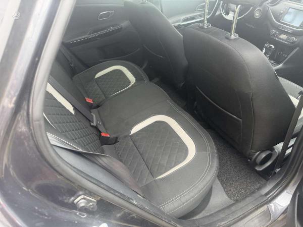 Black Kia Ceed 2018 in Panevezys, with an engine capacity of 1.60 L and mileage of 277 thousand km for 3750 €, photo 8 on AUTOMOTO.COM.LV