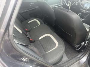 Black Kia Ceed 2018 in Panevezys, with an engine capacity of 1.60 L and mileage of 277 thousand km for 3750 €, photo 9 on AUTOMOTO.COM.LV