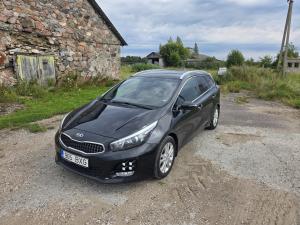 Melns Kia Ceed 2018 Saku, ar dzinēja tilpumu 1.60 L un nobraukumu 214 tūkst. km par 9500 €, foto  vietnē AUTOMOTO.COM.LV