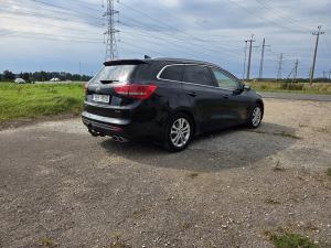 Melns Kia Ceed 2018 Saku, ar dzinēja tilpumu 1.60 L un nobraukumu 214 tūkst. km par 9500 €, foto 7 vietnē AUTOMOTO.COM.LV