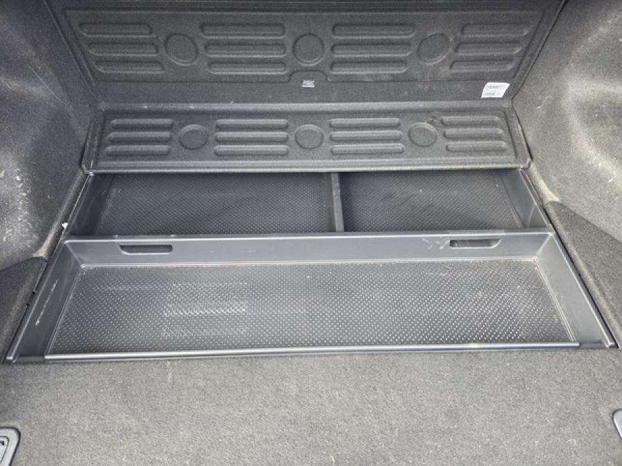 Melns Kia Ceed 2018 Saku, ar dzinēja tilpumu 1.60 L un nobraukumu 214 tūkst. km par 9500 €, foto 12 vietnē AUTOMOTO.COM.LV
