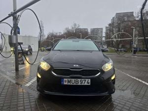 Black Kia Ceed 2019 in Vilnius, with an engine capacity of 1.35 L and mileage of 152 thousand km for 14100 €, photo 6 on AUTOMOTO.COM.LV
