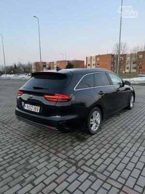 Melns Kia Ceed 2019 Kauņa, ar dzinēja tilpumu 1.00 L un nobraukumu 118 tūkst. km par 8800 €, foto 3 vietnē AUTOMOTO.COM.LV
