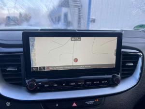 Black Kia Ceed 2020 in Kaunas, with an engine capacity of 1.58 L and mileage of 194 thousand km for 4900 €, photo 18 on AUTOMOTO.COM.LV