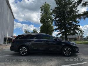 Black Kia Ceed 2020 in Narva, with an engine capacity of 1.60 L and mileage of 188 thousand km for 13555 €, photo 8 on AUTOMOTO.COM.LV