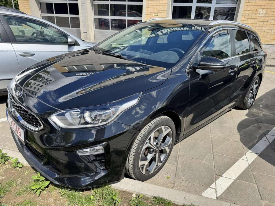 Melns Kia Ceed 2020 Viļņa, ar dzinēja tilpumu 1.00 L un nobraukumu 214 tūkst. km par 6500 €, foto 3 vietnē AUTOMOTO.COM.LV
