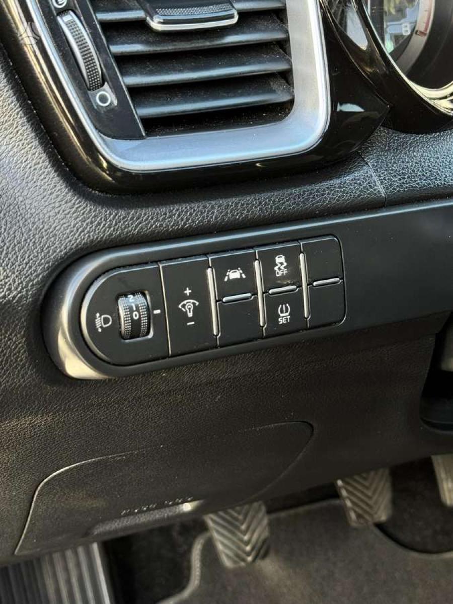 Melns Kia Ceed 2020 Viļņa, ar dzinēja tilpumu 1.00 L un nobraukumu 214 tūkst. km par 6500 €, foto 13 vietnē AUTOMOTO.COM.LV