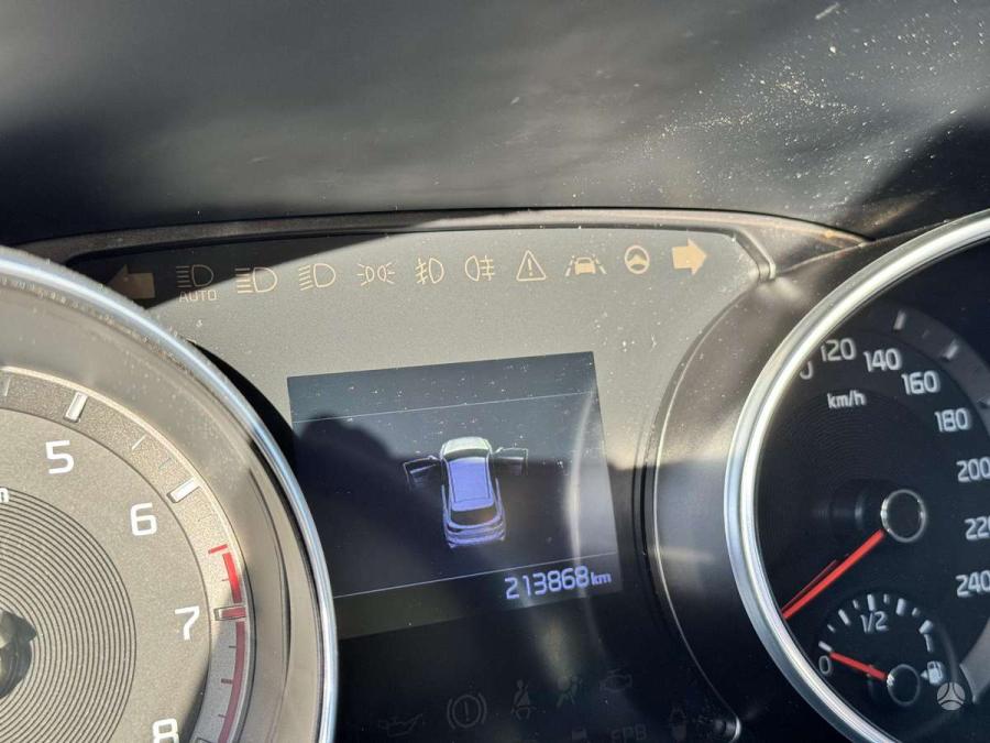 Melns Kia Ceed 2020 Viļņa, ar dzinēja tilpumu 1.00 L un nobraukumu 214 tūkst. km par 6500 €, foto 14 vietnē AUTOMOTO.COM.LV