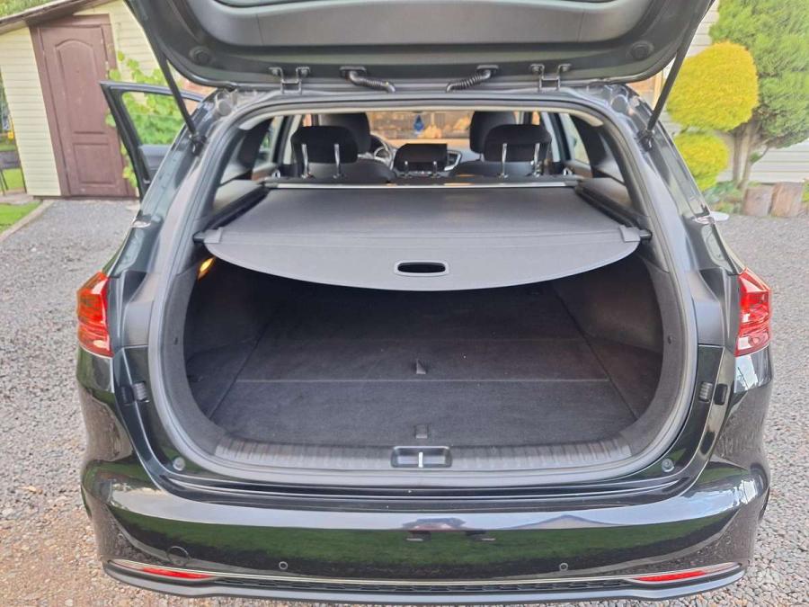 Black Kia Ceed 2021 in Kaunas, with an engine capacity of 1.60 L and mileage of 150 thousand km for 11800 €, photo 24 on AUTOMOTO.COM.LV