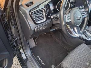 Black Kia Ceed 2021 in Kaunas, with an engine capacity of 1.60 L and mileage of 150 thousand km for 11800 €, photo 28 on AUTOMOTO.COM.LV