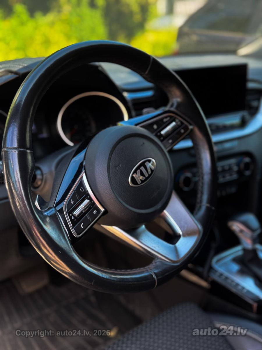 Melns Kia Ceed 2021 Tallina, ar dzinēja tilpumu 1.40 L un nobraukumu 69 tūkst. km par 17500 €, foto 10 vietnē AUTOMOTO.COM.LV