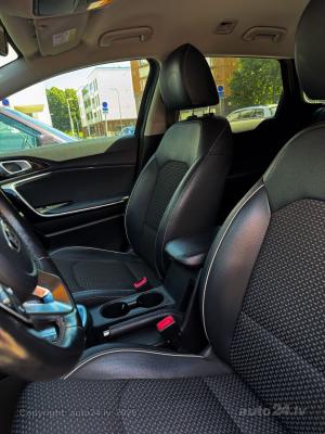 Melns Kia Ceed 2021 Tallina, ar dzinēja tilpumu 1.40 L un nobraukumu 69 tūkst. km par 17500 €, foto 13 vietnē AUTOMOTO.COM.LV
